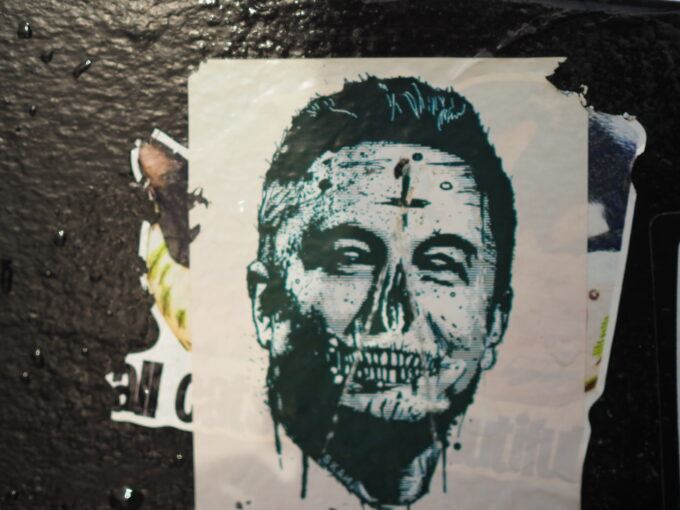 The Global Billionaire Steal: Wealth, Authoritarianism and Media ...